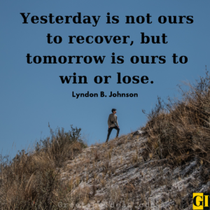 78 Moving Forward Quotes That Spark Life-Changing Mindset