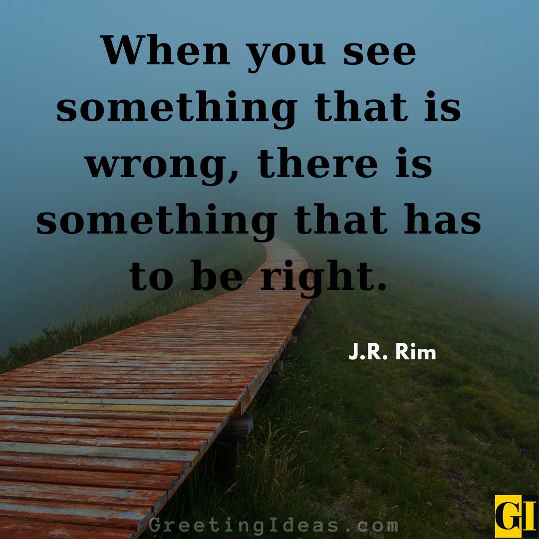 30 Inspiring Right and Wrong Quotes In Life Decisions
